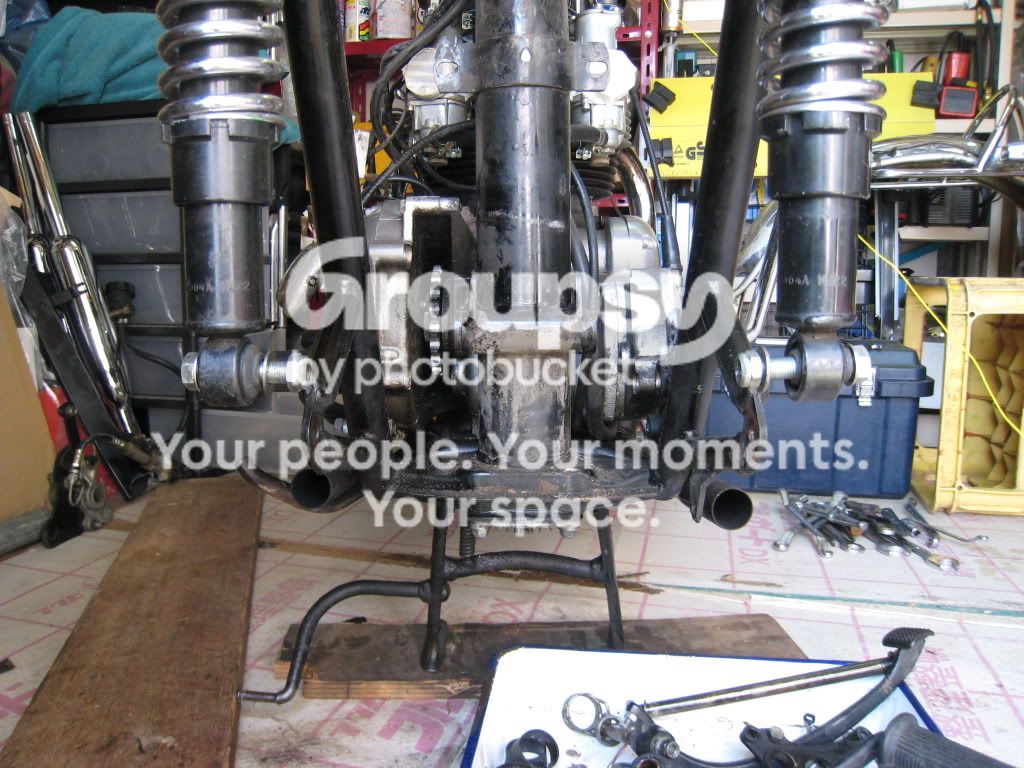 T140v Engine removal/ Cracked frame ! - Britbike forum